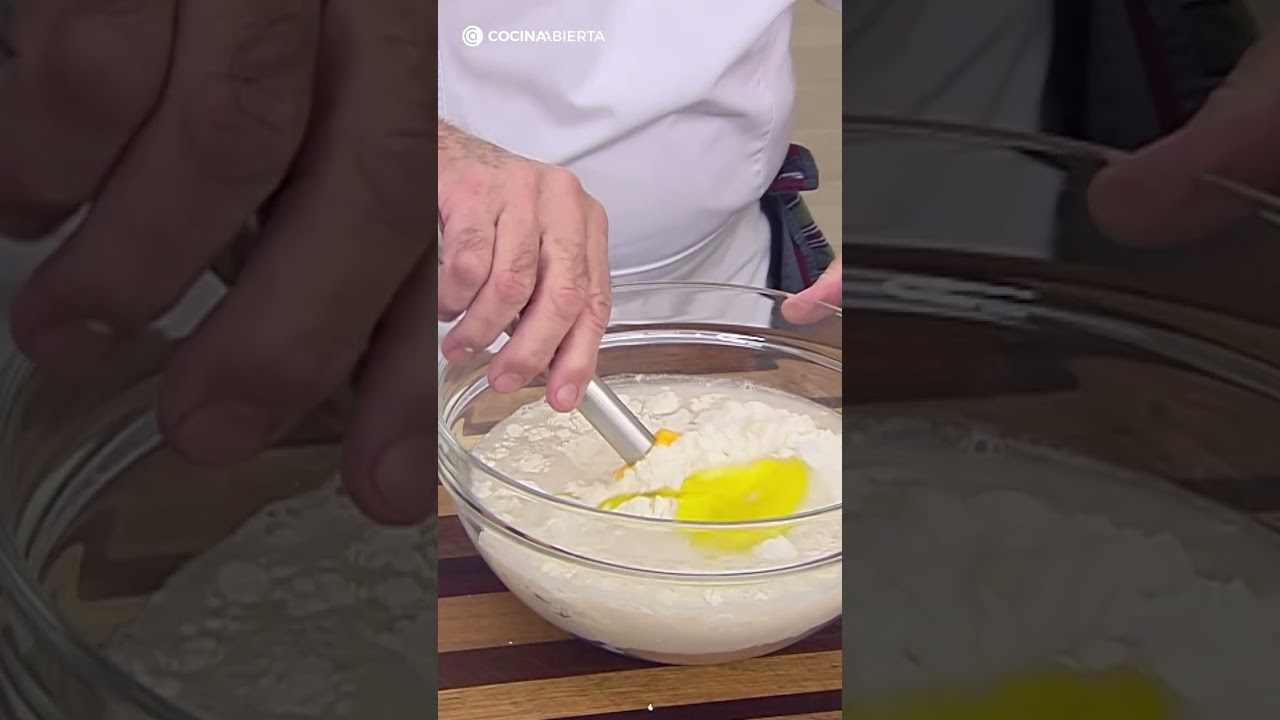 HOMEMADE PIZZA DOUGH with Karlos Arguiñano 🍕​🍕​🍕​