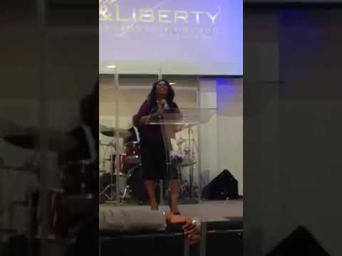 🙏🏾🙌🏾Kim Burrell "Only What You Do For Christ Will Last"