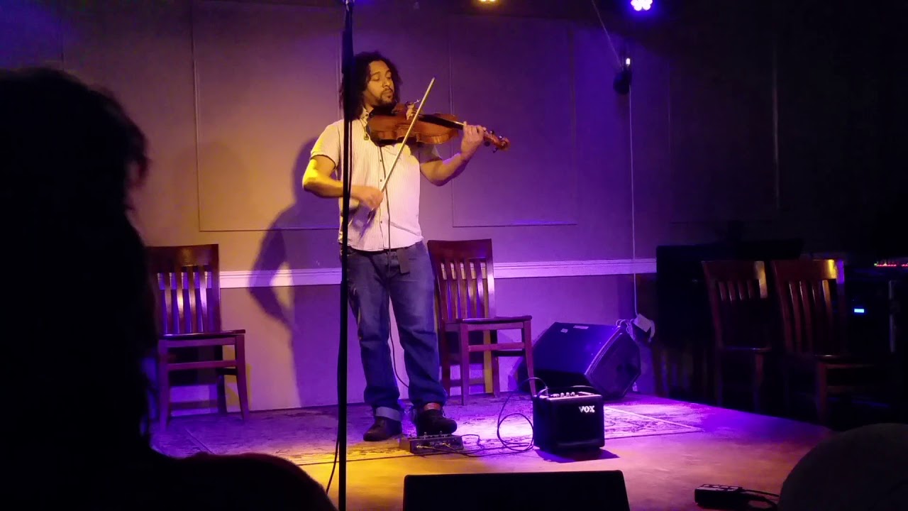 Hire Chris Barbosa Music - Violinist in Tampa, FL | GigSalad
