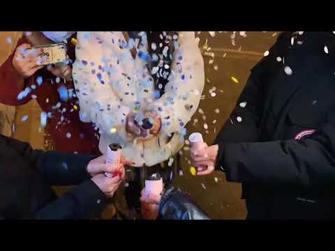 BOOMWOW MINI CONFETTI POPPER/CONFETTI SPRING