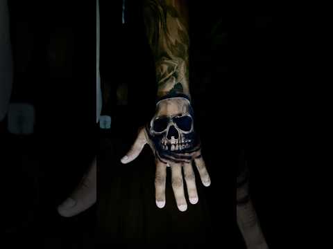 #asmr #tattoo #tattooartist #tattooarte #skull COVER UP TATTOO SKULL PROCESS IN 1min
