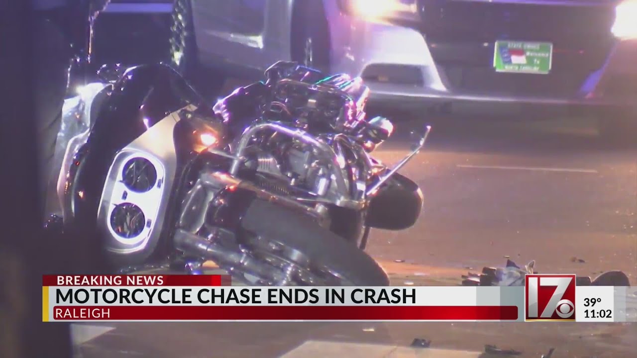 High-speed motorcycle chase ends in crash in Raleigh