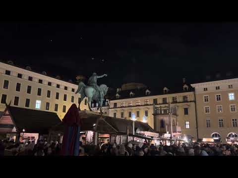 Mittelalterlicher Weihnachtsmarkt am Wittelsbacher Platz (Nähe Odeonsplatz) München