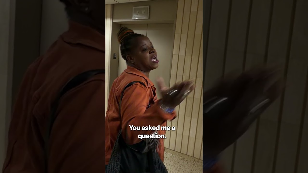 ‘Try Me and See What Happens!’ Woman Goes BALLISTIC on ICE Agents After Relative’s Arrest #shorts