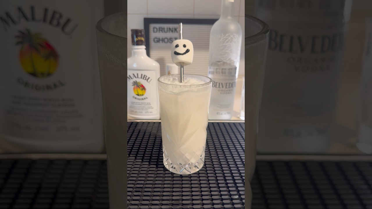 The Drunk Ghost Cocktail | #WeekendPotions