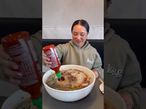 Eating 7lbs of Pho