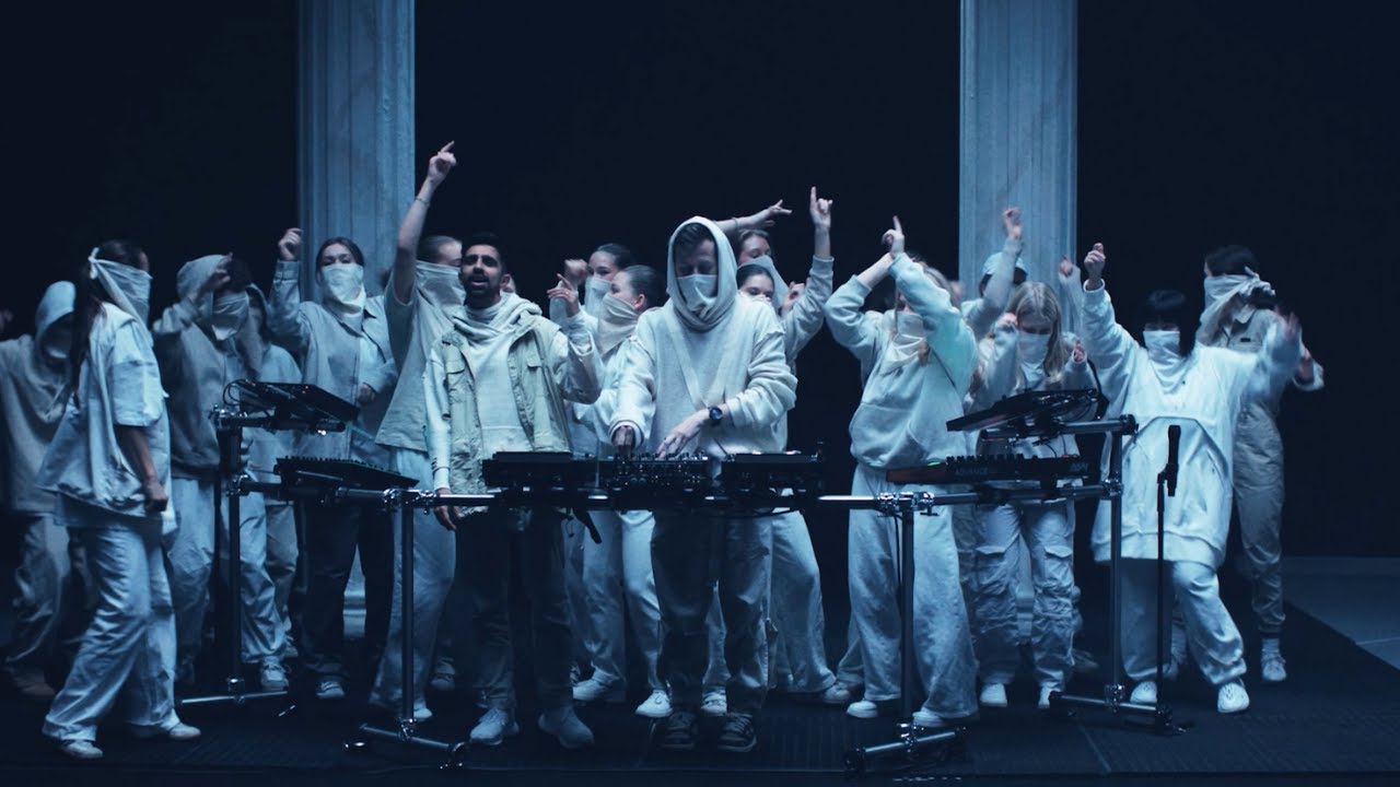 Lyrics & Translations of BETTER OFF by Alan Walker | Popnable