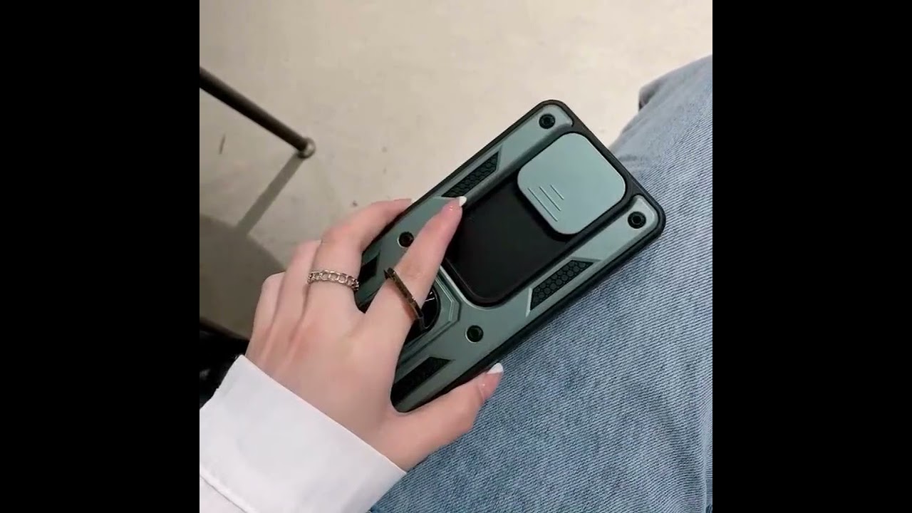 funda protectora tipo militar.