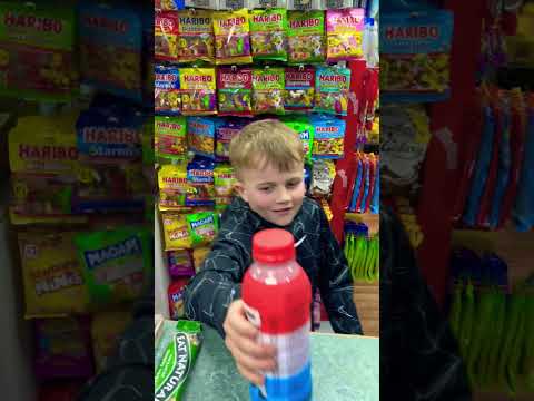 He's gonna pay???????? #london #shortvideo #funnyvideo #prime #comedy