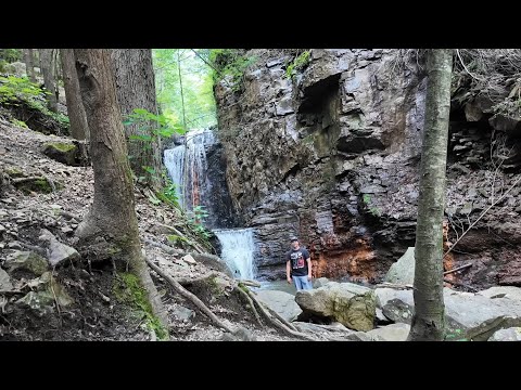 The Most Amazing Waterfall Hidden Below Interstate 75 In Tennessee - Hike To Devil’s Racetrack MTN