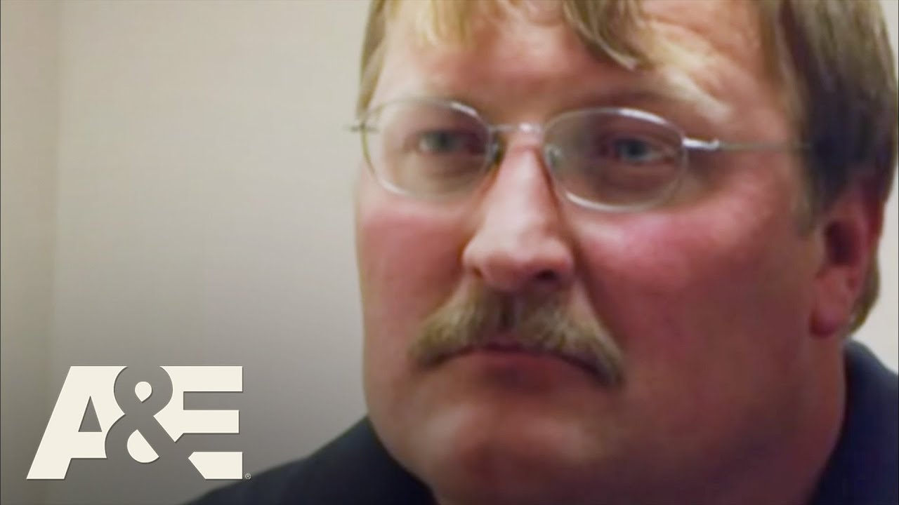 Detectives Back Murder Suspect into Corner with Surprise Revelation | Intense Interrogations | A&E