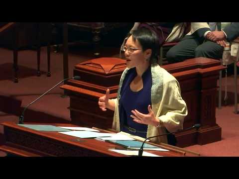 Installation of Cantor Multu: Rabbi Angela Buchdahl