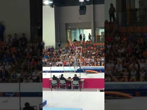 Ksenia Klimenko – Bars – Gymnastics Coaching.com