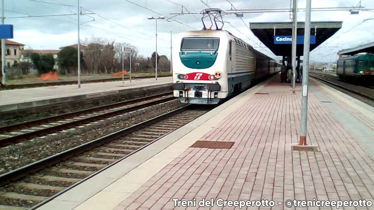 Treno Intercity 510 con E402.172 XMPR per Torino P. Nuova in transito a ...