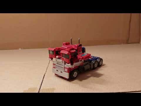 SS38 Optimus Prime Stop Motion | 24 frames per second