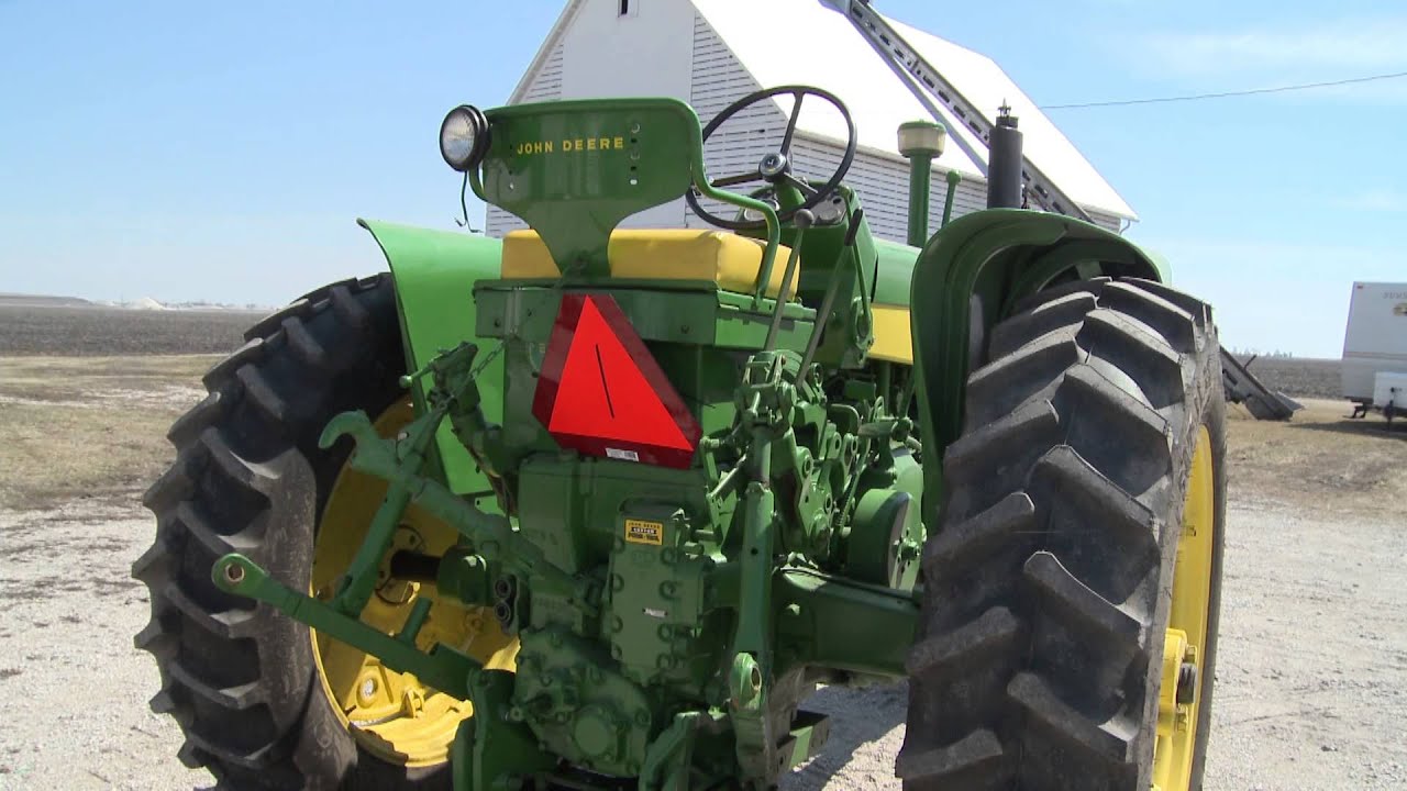 1959 John Deere 730