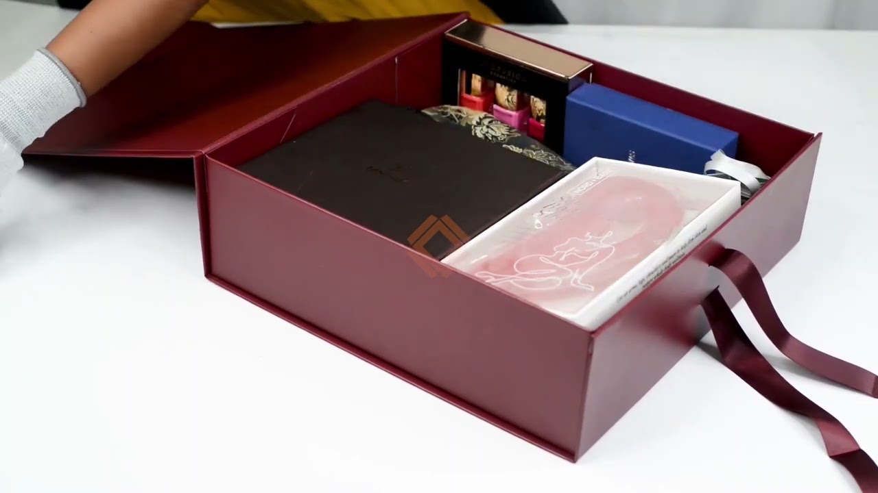 Transform Your Gifting Experience with the Large Maroon Foldable Gift Box