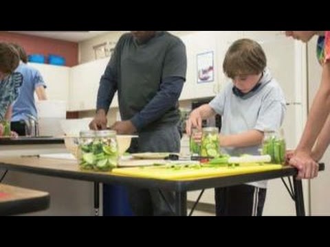 Bringing home economics classes back to school curriculums