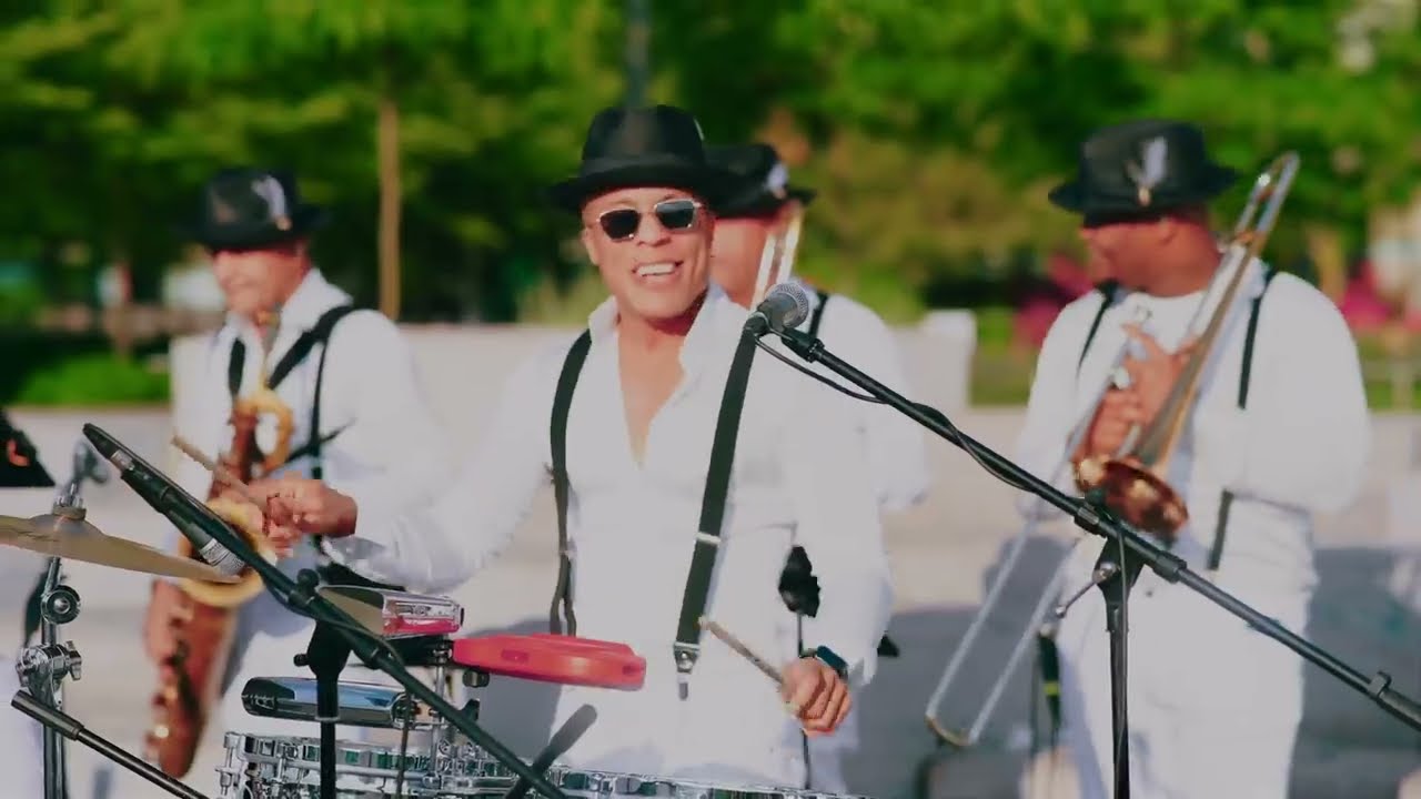 Perdóname by Chiquito Team Band from Dominican Republic | Popnable