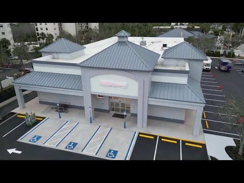 CVS reopens on Fort Myers Beach