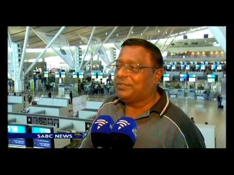 More Feet in the Cape Town International Airport