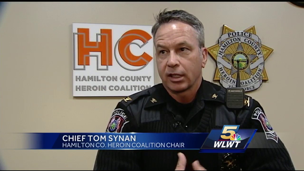 Man overdoses on heroin while driving with son, police say