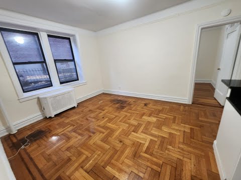 STUDIO apartment for rent in Kew Gardens, Queens. Read description to apply!!!