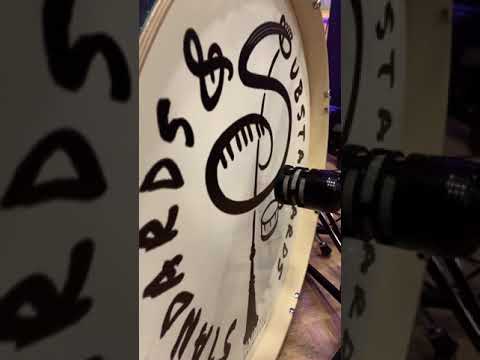 drum vibration in slow motion – Constructing Physical Science