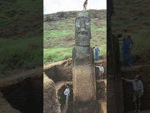 Easter Island heads have bodies #Shorts