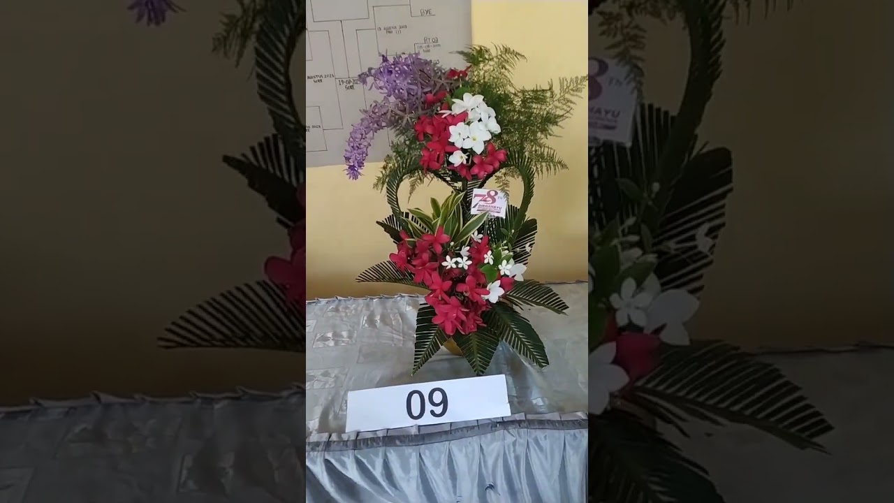 Juara 1 merangkai bunga di lingkungan sekitar #shorts #merangkaibunga