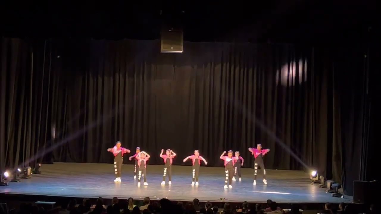 Hip Hop pewee novatos -Studio One Dance Center