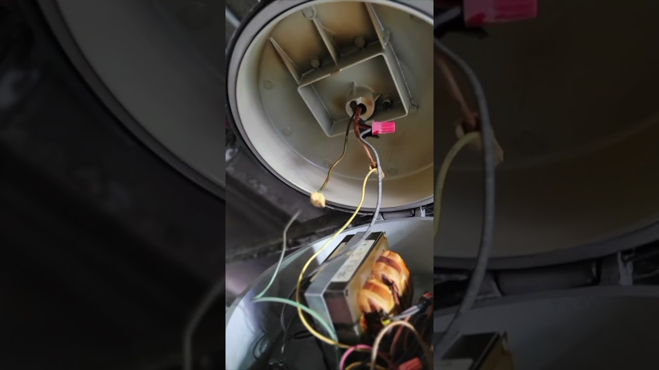 How To Convert A Metal halide Fixture To Use LED Bulb. #electrician #electrical #solarlight