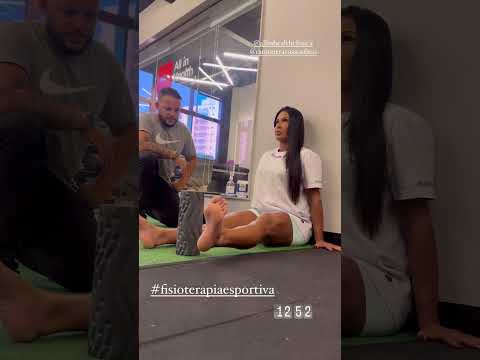 GRACIANE BARBOSA MOSTRA COMO SE FAZ O EXERCICOS DE FISIOTERAPIA
