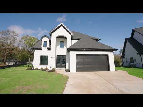 5018 Alexander Manor