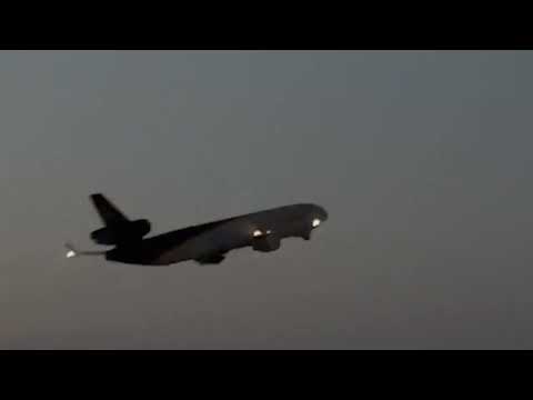 UPS MD-11 Powerful Takeoff from RDU.