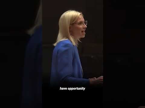 Rep. Ashley Hinson's Town Hall BACKFIRES