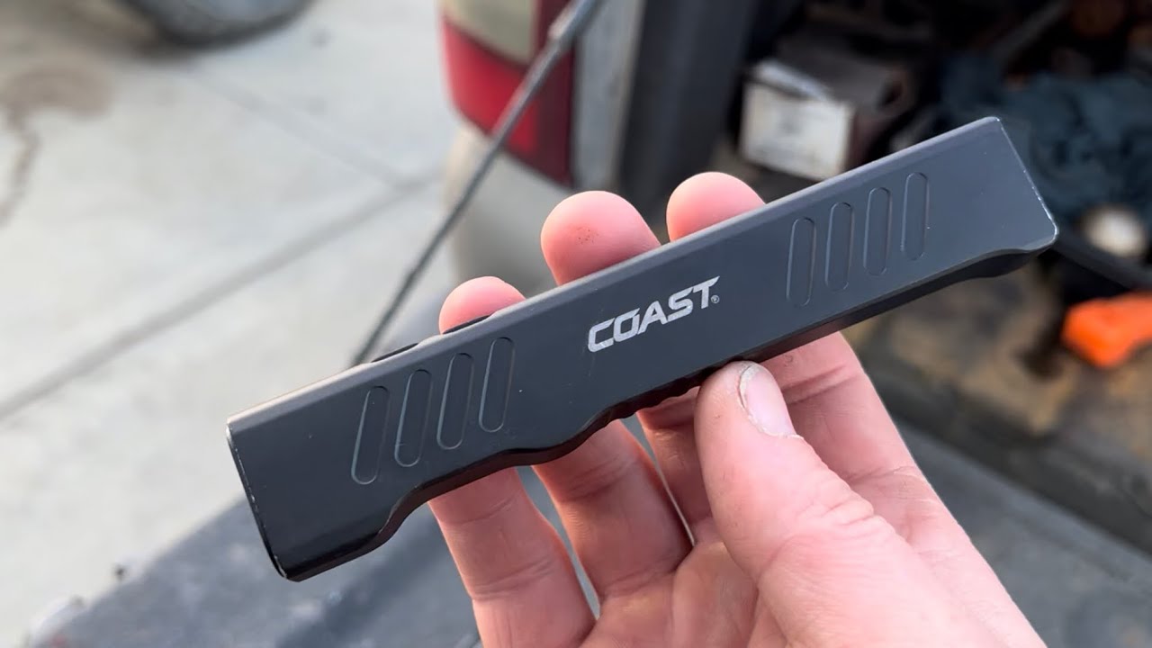 New EDC Flashlight that rivals my current favorite!!