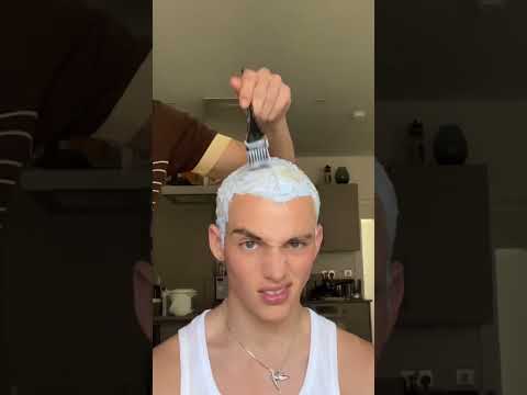 Dyeing leopard print onto my mates head