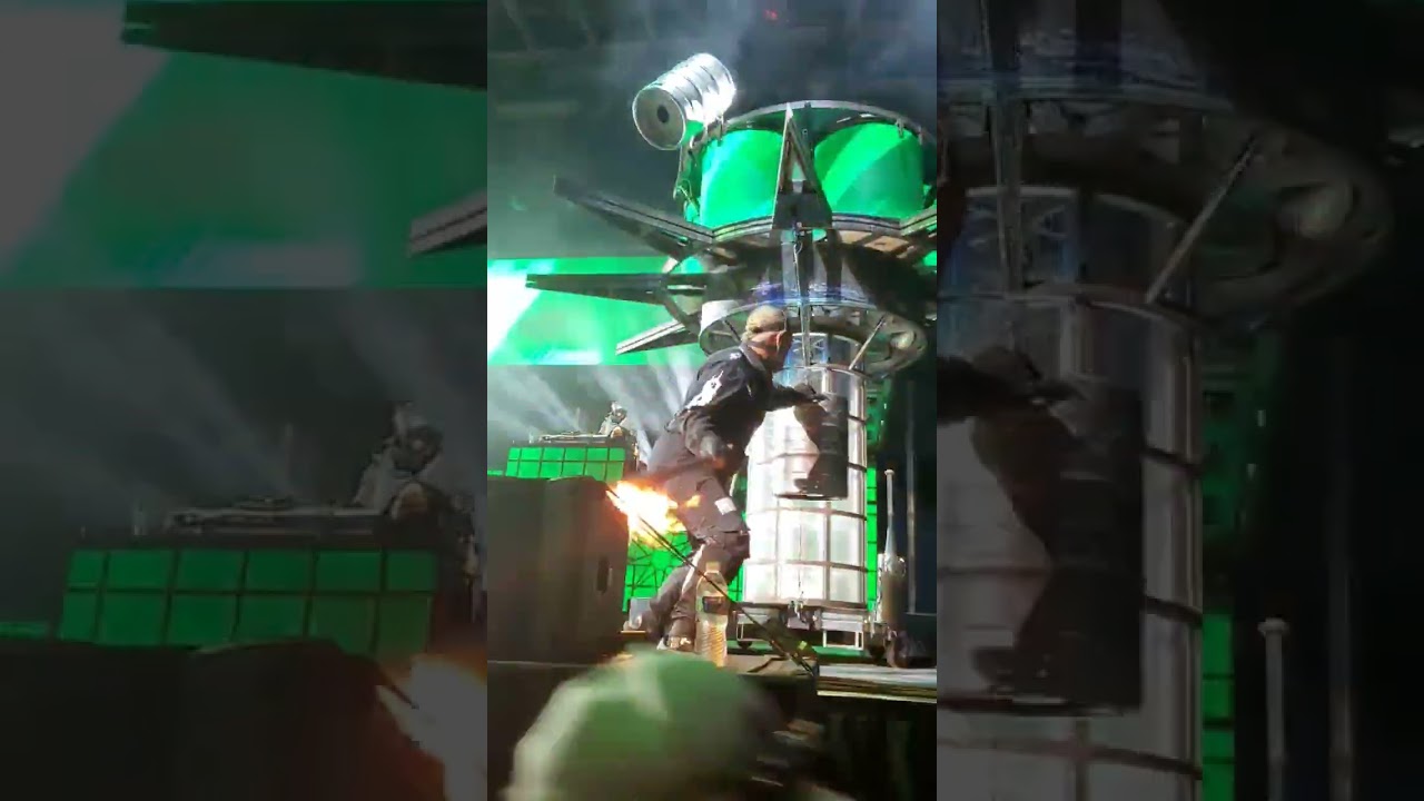 Slipknot Clown Fire Baseball Bat Keg Hit  #SlipknotAustin #Psychosocial #Barricade #Menacingly