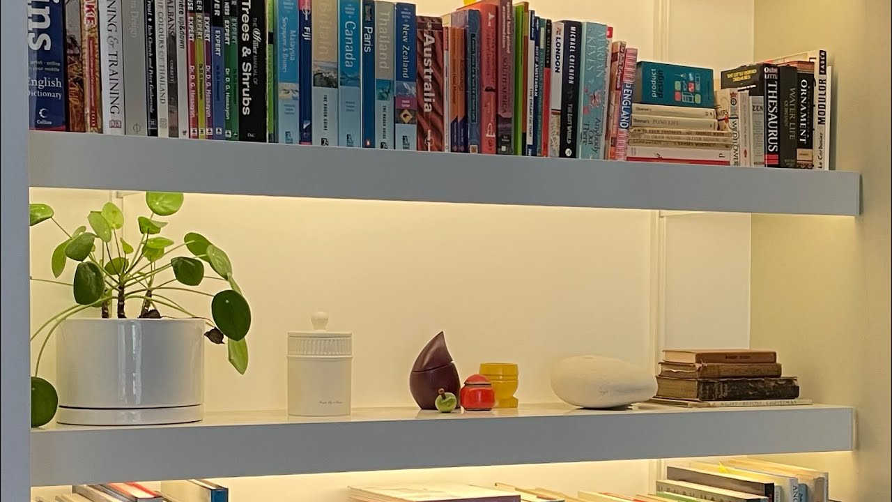 How to setup our shelf lighting with a Philips Hue plug.