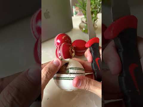 WHAT'S INSIDE A T20 CRICKET BALL? ???? #shorts #cricket #cricketball