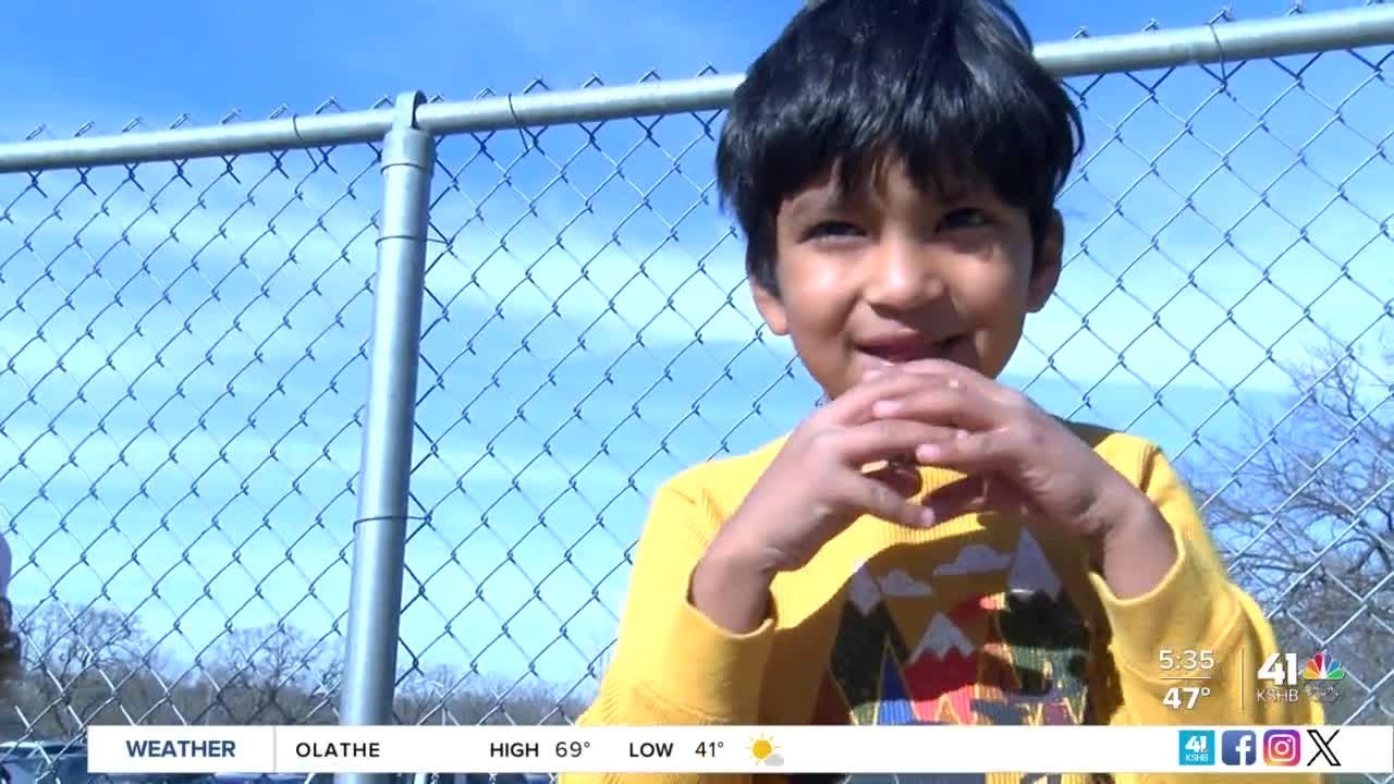 Students at TA Edison Elementary learn all about solar eclipse