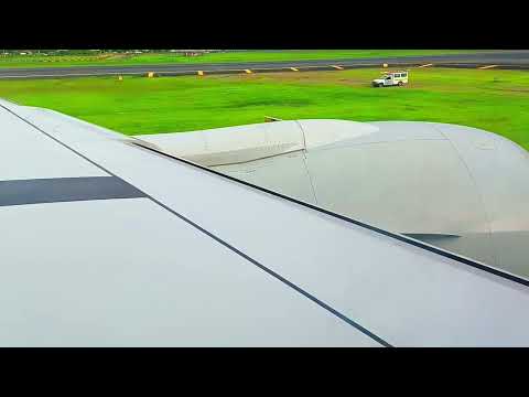 Qatar Airways Boing 777-300ER landing, taxi and gate in Manila