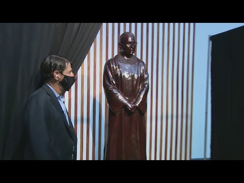Ruth Bader Ginsburg statue unveiled
