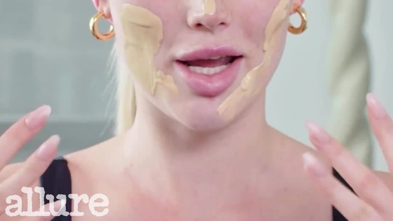 Behind Meredith Duxbury's Viral Foundation Technique