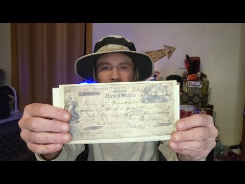 Josh unboxes History by Mail monthly subscription