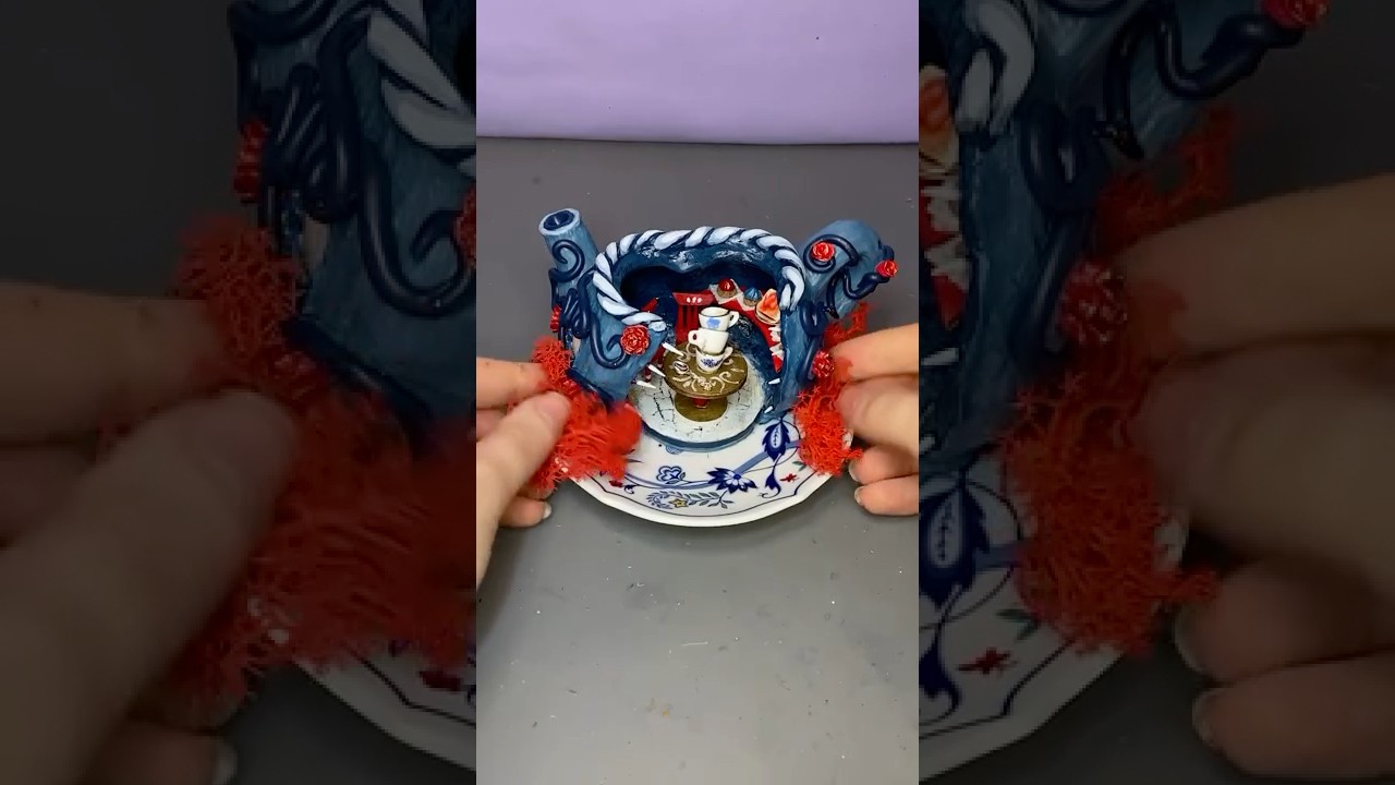 Trixy the Pixie's Tea Shop inside a Tiny #Teapot