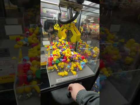 This Claw Machine was UNLOCKED!