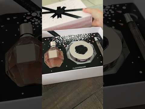 Viktor & Rolf Flowerbomb perfume and body lotion unboxing gift set #beautyunboxing #beautygirl