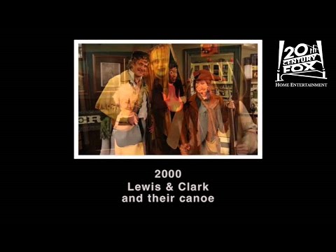 How I Met Your Mother - R2D2 / C-3PO Costumes | FOX Home Entertainment